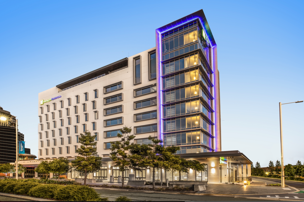 First Holiday Inn Express & Suites opens in Australia